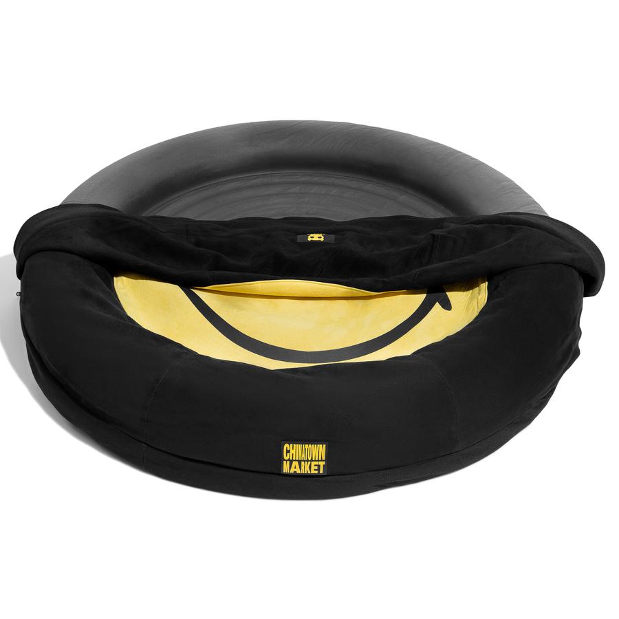 Zee.Dog X Smiley® Dog Bed – SgPetstop